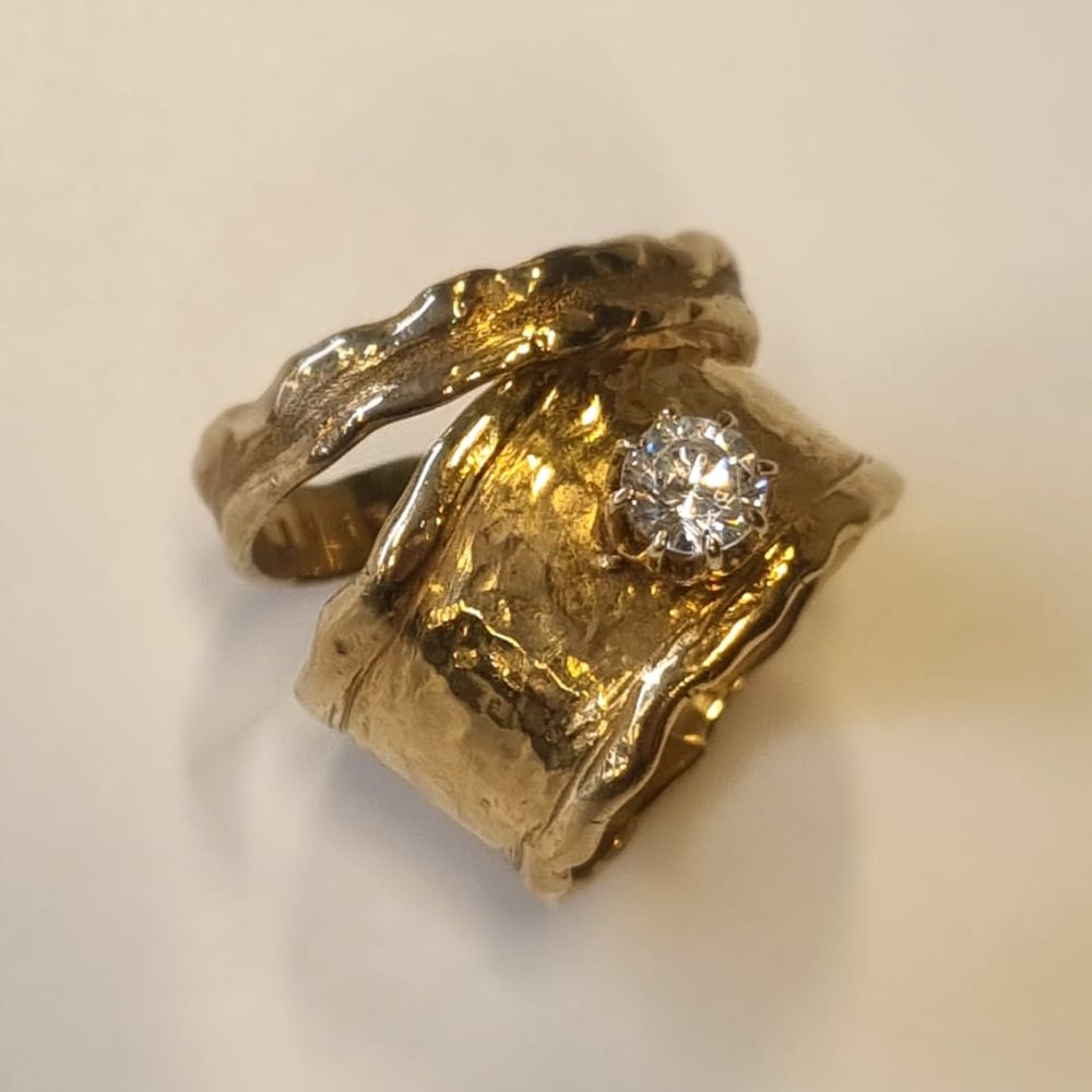 Beach Trouwringen - Facet Design